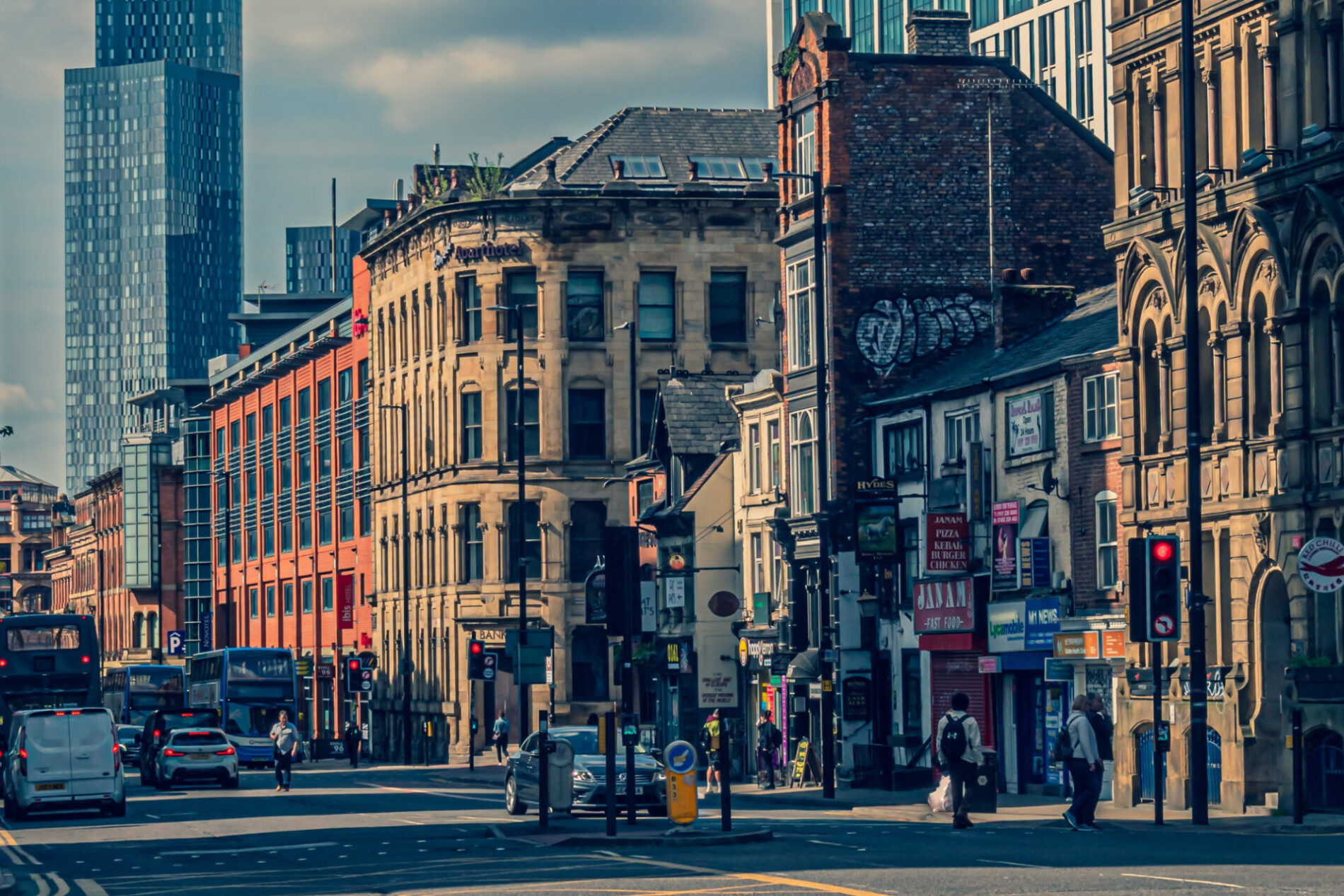 Manchester Pub Crawls | Bar-Trek